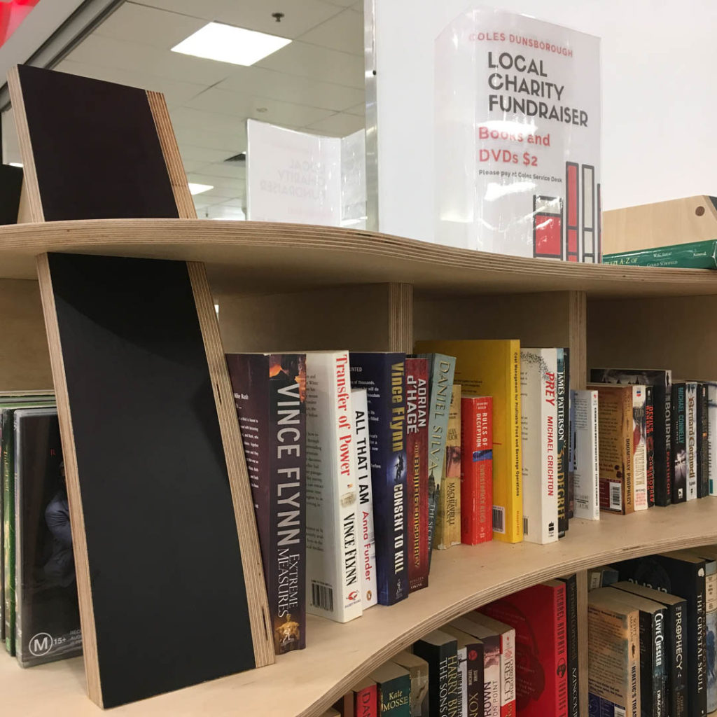 Wave Bookcase – urban fuzz